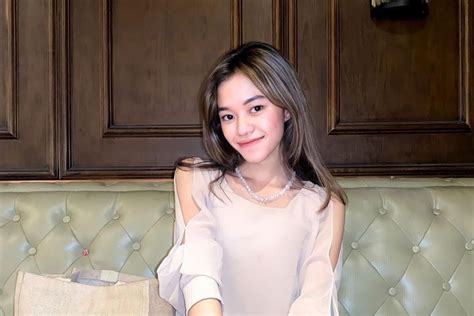 Profil Dan Biodata Ummi Quary Agama Umur Pacar Karier Tiktok Ig