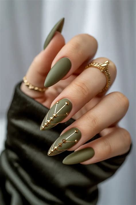 23 Olive Green Fall Nails 2025 Trendy Acrylic Almond And Matte Designs