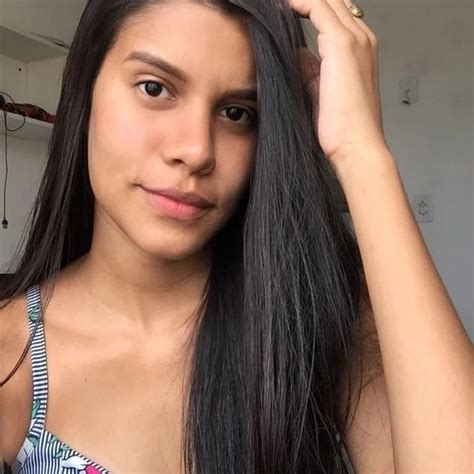 Enrica Santos Enricawnxz • Threads Say More