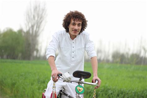 zeeshan khan insearch pk