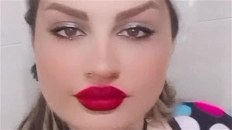 دختر عروسکی ایران نماشا