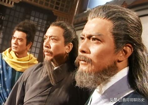蕭遠山等人偷師少林武功，掃地僧為何不管？金庸用7個字說出原因 每日頭條