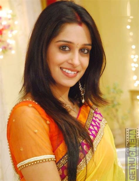 Actress Deepika Samson Gallery Gethu Cinema