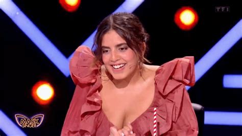 Mask Singer Inès Reg Se Permet Une Vanne Sur Tf1 Camille Combal La Recadre Directement Public