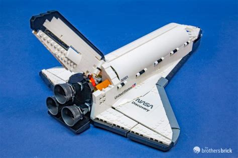Lego Creator Expert 10283 Nasa Space Shuttle Discovery Launches With