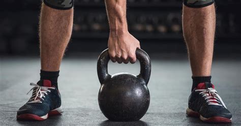 Ты могуч 7 основных упражнений и комплекс с гирей которые можно выполнять дома Вокруг Света