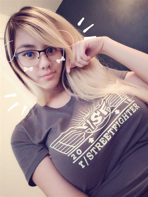 Top 10 Street Fighter Best Commentators Who Are Awesome Gamers Decide