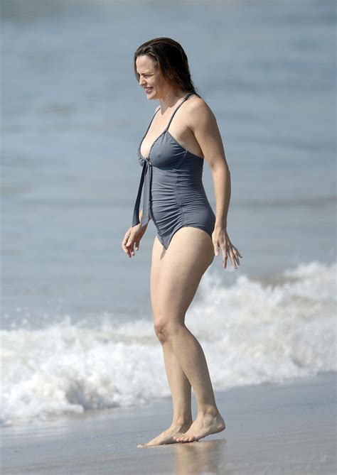 Jennifer Garner Non Nude In Wet Swimsuit Photos The Fappening