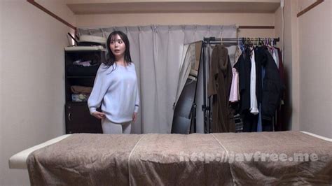 NSM 041 媚薬オイルマッサージ 痴 盗撮中出し素人娘VOL 41 超強力媚薬を配合したマッサージオイルを施術中に知らずに塗りこまれたオンナは身体の火照りに驚きチ ポを欲しがる