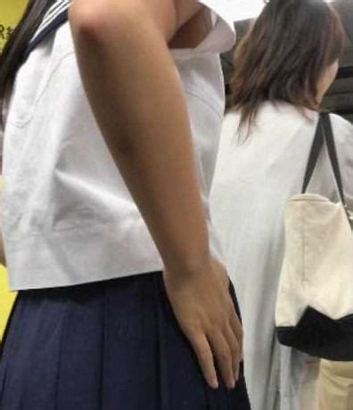 フェチ制服からチラリと見えるJKのワキ汗脇チラに堪らなくエロスを感じるw25 ぴんくなでしこエロい素人画像まとめ
