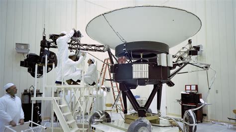 Nasas Voyager 2 Is Out Of Contact But Not Lost In Space The New York