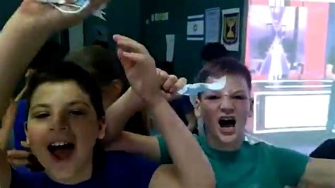 Polémica Entre Los Expertos Sobre El Uso Del Barbijo En Las Escuelas