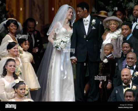 Sep 13 2006 Manhattan Ny Usa Actors Denzel Washington And Lymari Nadal Film A Wedding Scene