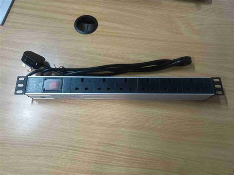 6 Way Power Distribution Unit Pdu Uk Metallic Almiria Techstore Kenya