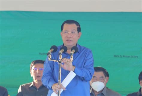 សម្តេចតេជោ ហ៊ុន សែន អញ្ជើញសំណេះសំណាល ផ្តល់ស្រូវពូជ និងស្បៀងអាហារ ជូនកសិករជាង៦ពាន់គ្រួសារ