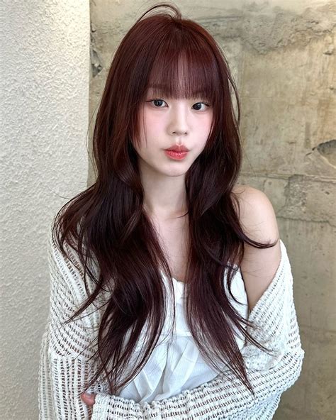 연남동미용실 더부띠끄 혜선 레이어드펌 허쉬펌 허쉬컷 안녕하세요 더 부띠끄 연남점 혜선입니다ღ 시원해 보이면서 얼굴환해 보이는 레드브라운 컬러와 가볍게 춉춉 떨어지는