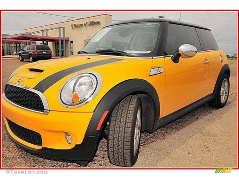 Mini Yellow Color