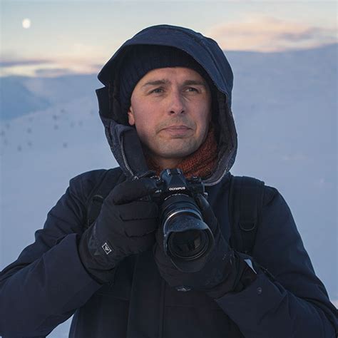 Hannu Huhtamo Global Pro Gallery Om System