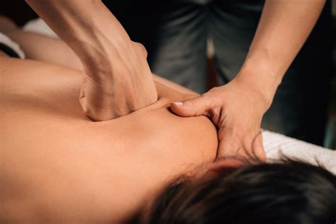 Deep Muscle Therapy Phương Pháp Trị Liệu Cơ Chuyên Sâu Hiệu Quả