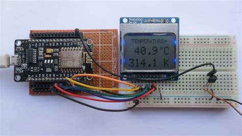Nodemcu With Nokia 5110 Lcd And Lm35 Temperature Sensor