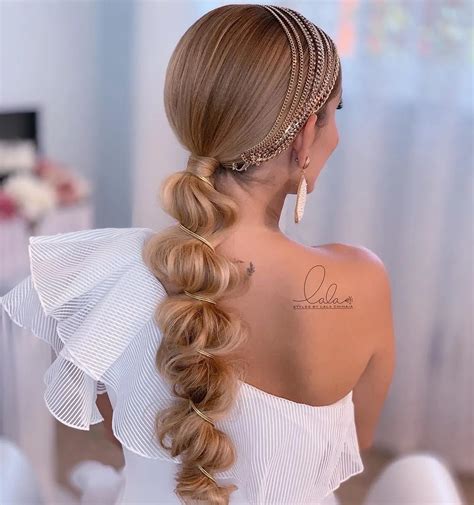 Ways To Nail The Bubble Braid Ponytail Trend