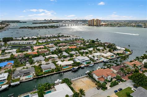 Julie Modelski Realtor Palm Beach Gardens Fl