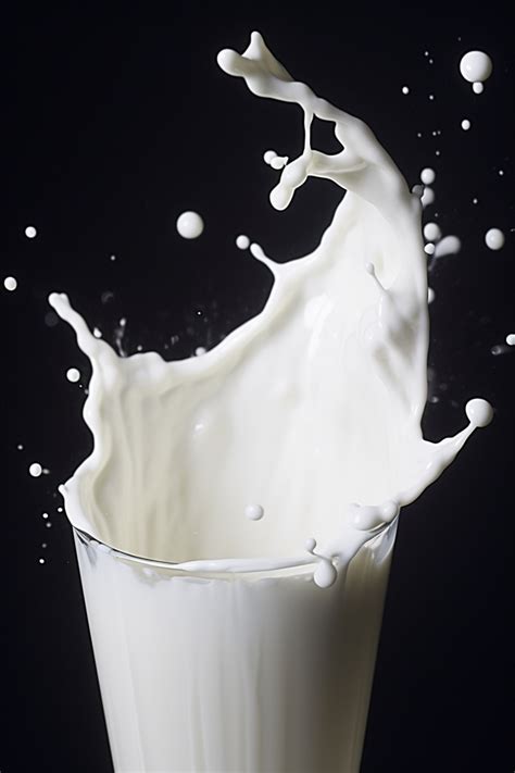 흰 우유 일러스트 액체 스플래시 3d 요소 우유 하얀 흐름 Png 일러스트 및 Psd 이미지 무료 다운로드 Pngtree
