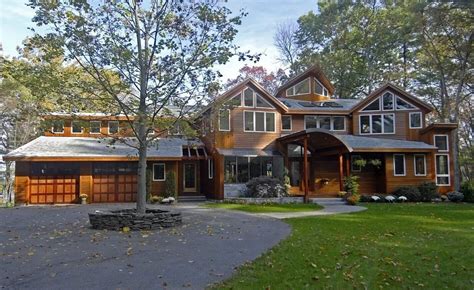 Alexsandra Wright And Harvey Walden