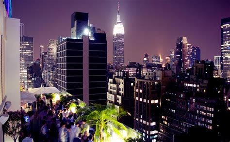 Saturday Night Party Sky Room Nyc Tallest Rooftop Bar Lounge Times