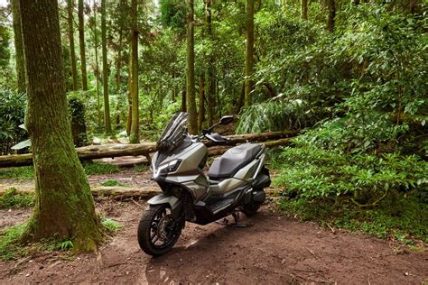 Sym Adx 300 Test Gebrauchte Bilder Technische Daten