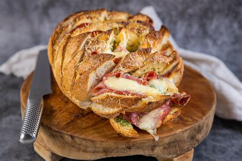 Loaded Garlic Bread — Good Chef Bad Chef