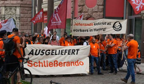 Lieferando Schmeißt 500 Fahrer Raus Hamburger Innenstadt Wird Zur