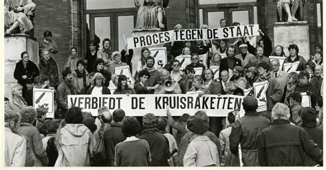 Opinie Er Dreigt Een Nieuwe Wapenwedloop In Europa Maar Dit Keer Is Er Amper Discussie Over