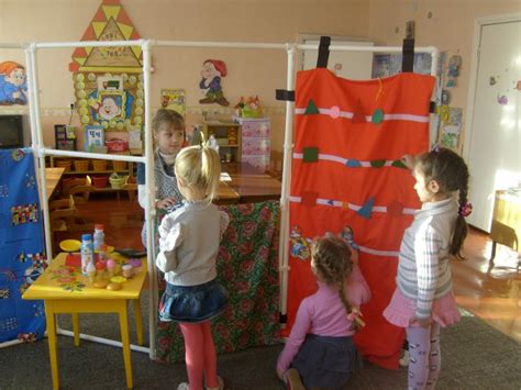 Делаем ширму из пластиковых труб для детского сада своими руками