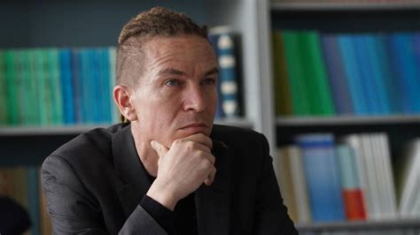 Miliardy Mizí Zákony Stojí Kdo Chrání Korupci Médium Cz