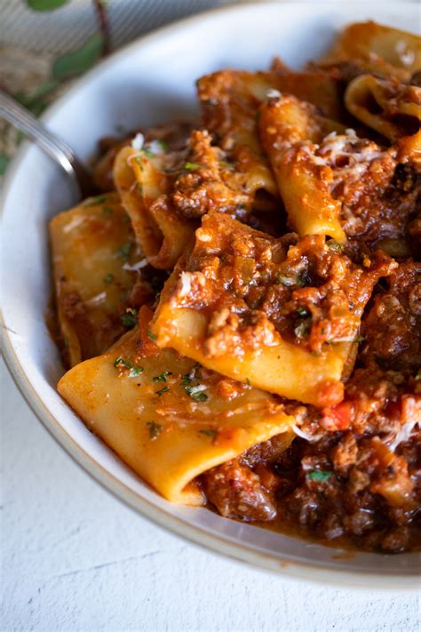 The Best Braised Beef And Pork Ragu Recipe Eat With Carmen