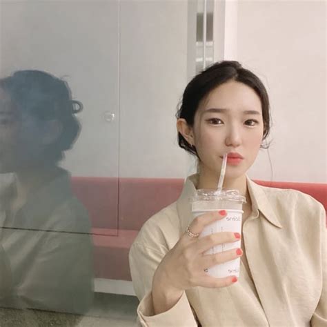 쎔미 Ssem Beauty • Threads Say More