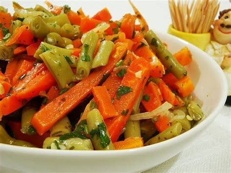 Salada De Vagem Com Cenoura Receita Saladas Simples Salada De Legumes Receitas De Saladas