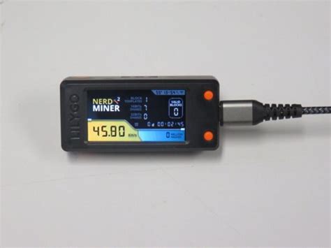 Bitcoin Nerdminer V2 78 Kh S Mit Usb C Kabel Mit Case Schwarz