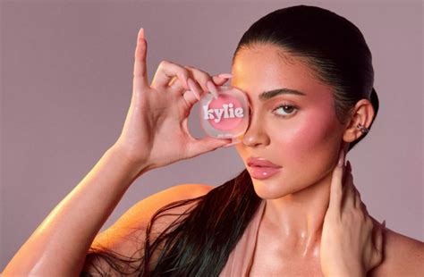 The Gen Z Mogul How Kylie Jenner Became A Billion Dollar Influencer Hubpages