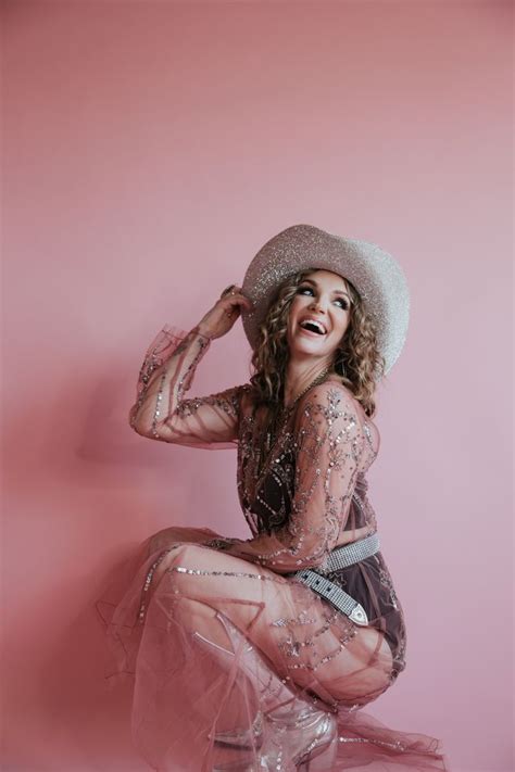 Singer Songwriter Britnee Kellogg Celebrates The Unscripted Joy Of Motherhood In New Single