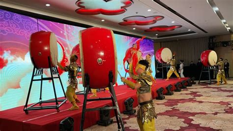 中式婚礼汉唐鼓吉祥鼓开场中国鼓大鼓表演绛州鼓立鼓战鼓北京击鼓 旅游 民俗 好看视频