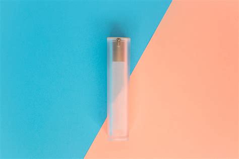 액체 크림 젤 로션용 병 파란색과 장미 배경에 Сosmetic 병 Spa 화장품 브랜딩 모형 플랫 레이 미니멀 한 스타일 0명에 대한 스톡 사진 및 기타 이미지 Istock