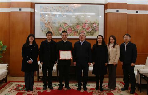 我校邀请马晓霖教授开展区域国别研究智库建设专题讲座并作客明德讲堂 西安石油大学