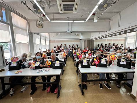 Pico Celebrates Mid Autumn With The Elderly