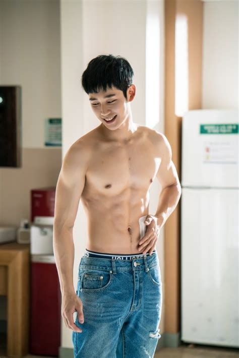 7 Màn Khoe Body Siêu Mlem Của Nam Thần Màn ảnh Hàn Siêng Cởi Cỡ Park