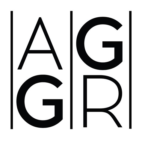 Aggr World Розетки та вимикачі в спальні та гостьовій кімнаті Насамперед по одній а то і по