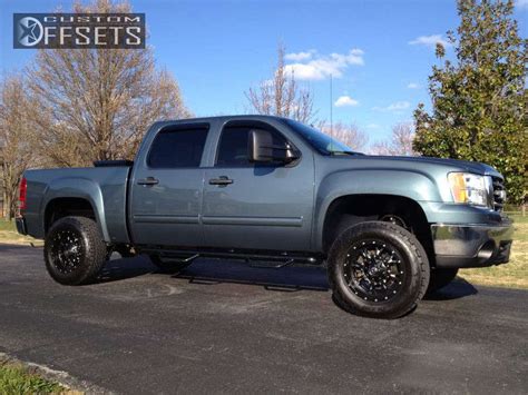 2007 Gmc Sierra 1500 With 18x9 12 Fuel Krank And 285 65r18 Nitto Terra