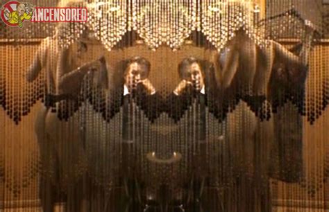 Naked Gina Wild In Sperling Und Der Stumme Schrei