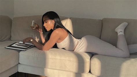 𝐓𝐡𝐞 𝐂𝐮𝐫𝐥 𝐒𝐭𝐚𝐭𝐢𝐨𝐧 TheCurlStation Profile Pinterest